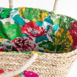 NATURAL LIFE | Bags | Nwt Adorable Straw Beach Tote With Floral Lining ...